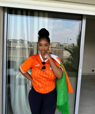 Rencontre Femme, Vanessa, 31 ans, Côte d'Ivoire, 174cm et 72kg