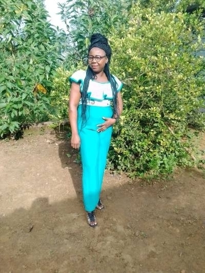Rencontre Femme, Roseline, 45 ans, Cameroun, 160cm et 73kg