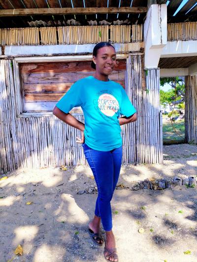 Rencontre Femme, Samarah, 21 ans, Madagascar, 163cm et 52kg